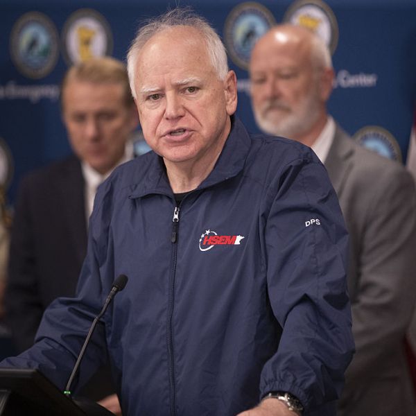 Lion's Den With Ryan da Lion